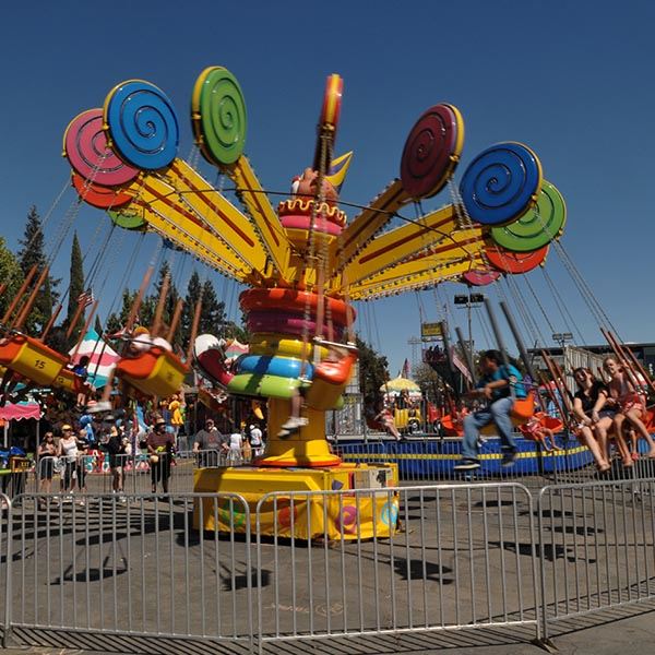 Carnival Rides / Midway